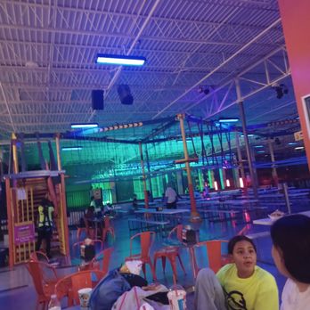 URBAN AIR TRAMPOLINE AND ADVENTURE PARK - Updated October 2025 - 67 ...