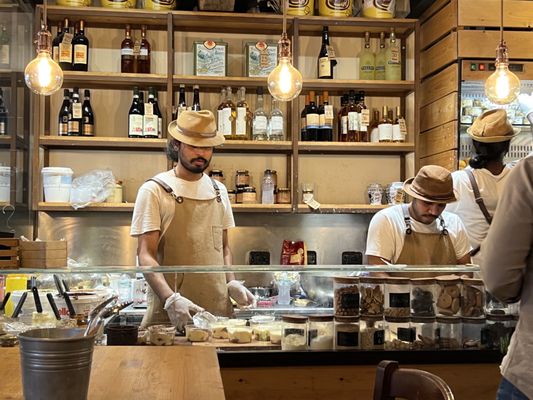 MR. 100 TIRAMISÙ - Updated July 2024 - 208 Photos & 88 Reviews - Via ...