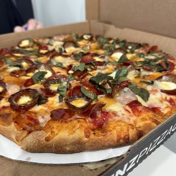 BRENZ PIZZA - Updated October 2025 - 25 Photos & 10 Reviews - 5063 N ...