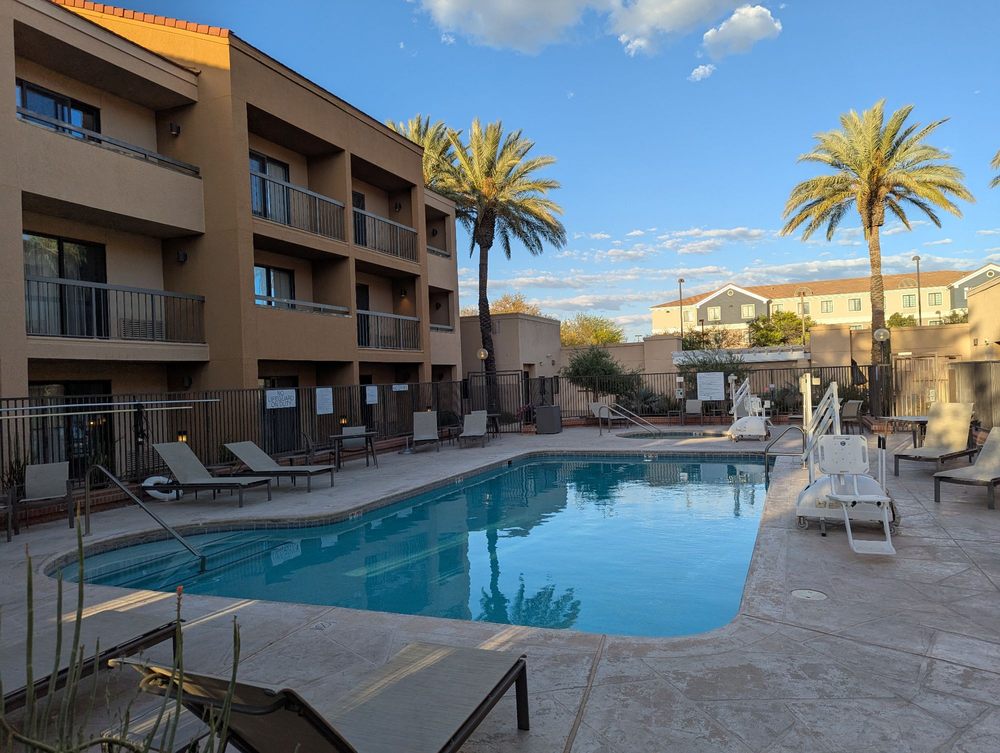 COURTYARD BY MARRIOTT TUCSON AIRPORT - Updated November 2025 - 102 ...