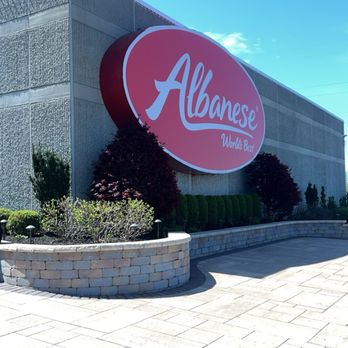 ALBANESE CONFECTIONERY - Updated September 2024 - 653 Photos & 370 ...
