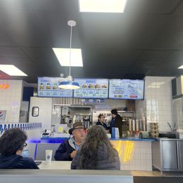 PRETTY PATTY - Updated May 2025 - 31 Photos & 11 Reviews - 428 High St ...