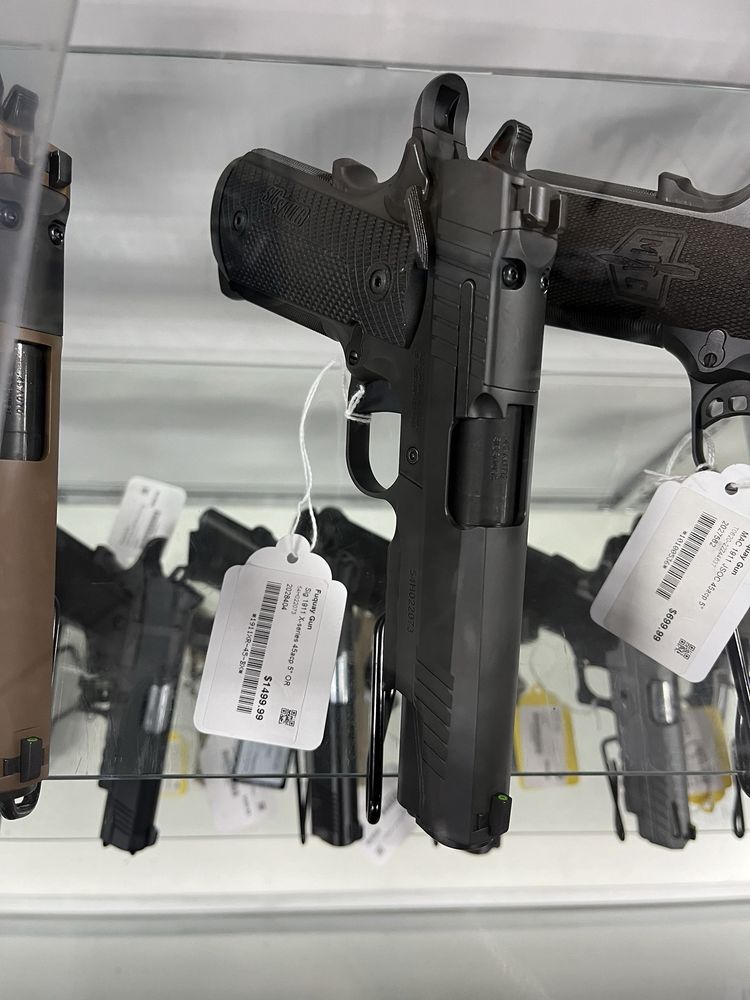 FUQUAY GUN - Updated January 2026 - 54 Photos & 85 Reviews - 1602 North ...