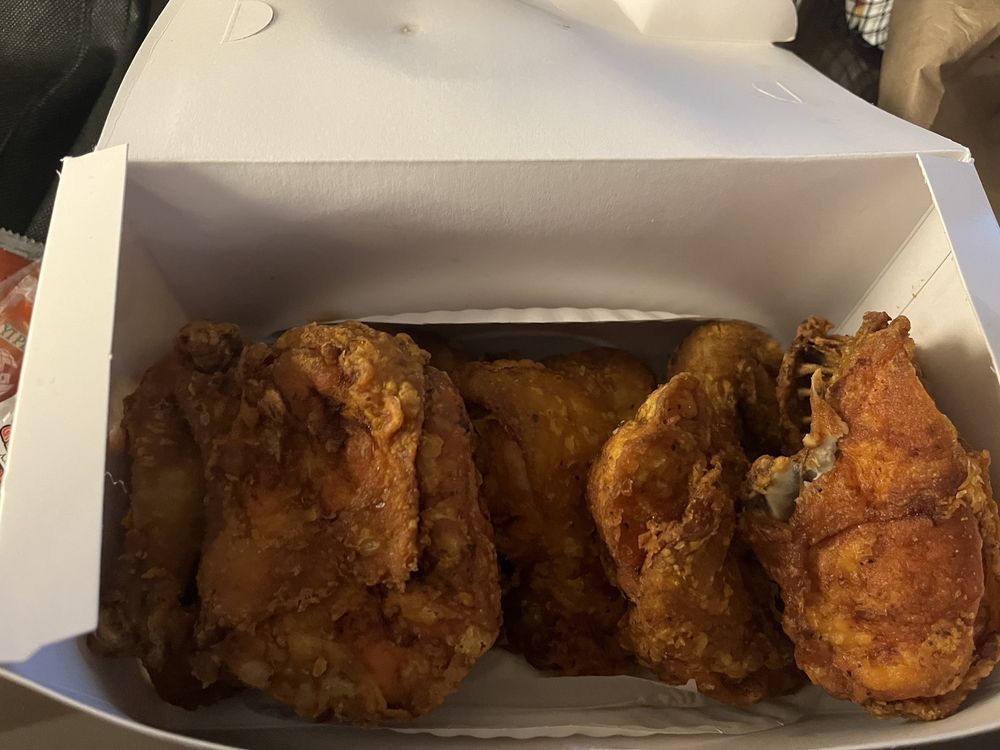 HOLLYWOOD FRIED CHICKEN - Updated October 2025 - 11 Reviews - 431 ...