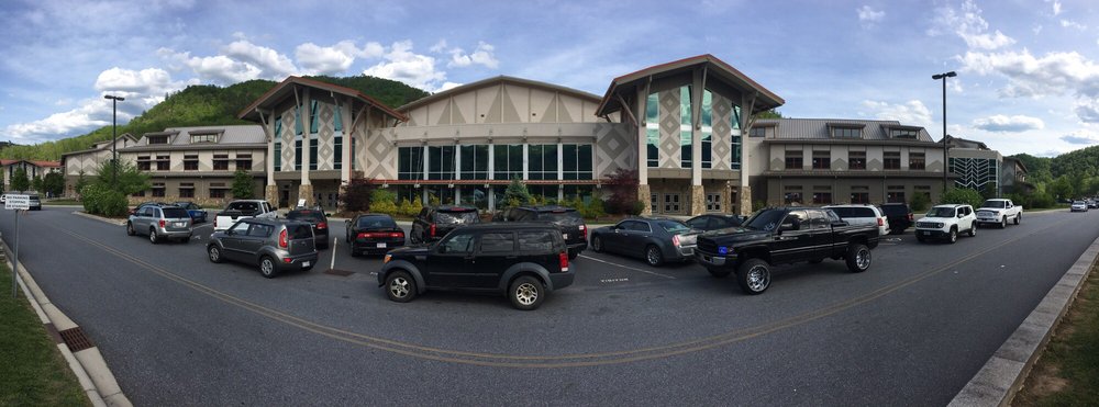 CHEROKEE CENTRAL SCHOOL - Updated June 2024 - 86 Elk Crossing Ln, Cherokee, North Carolina ...