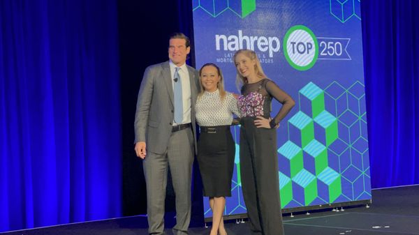 LUCY NAVA - CENTURY 21 AFFILIATED - Updated July 2025 - 56 Photos - 860 ...