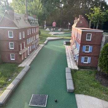 FRANKLIN SQUARE MINI GOLF - Updated January 2026 - 61 Photos & 39 ...