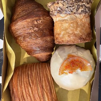 UNREGULAR BAKERY - Updated July 2024 - 158 Photos & 52 Reviews - 124 ...