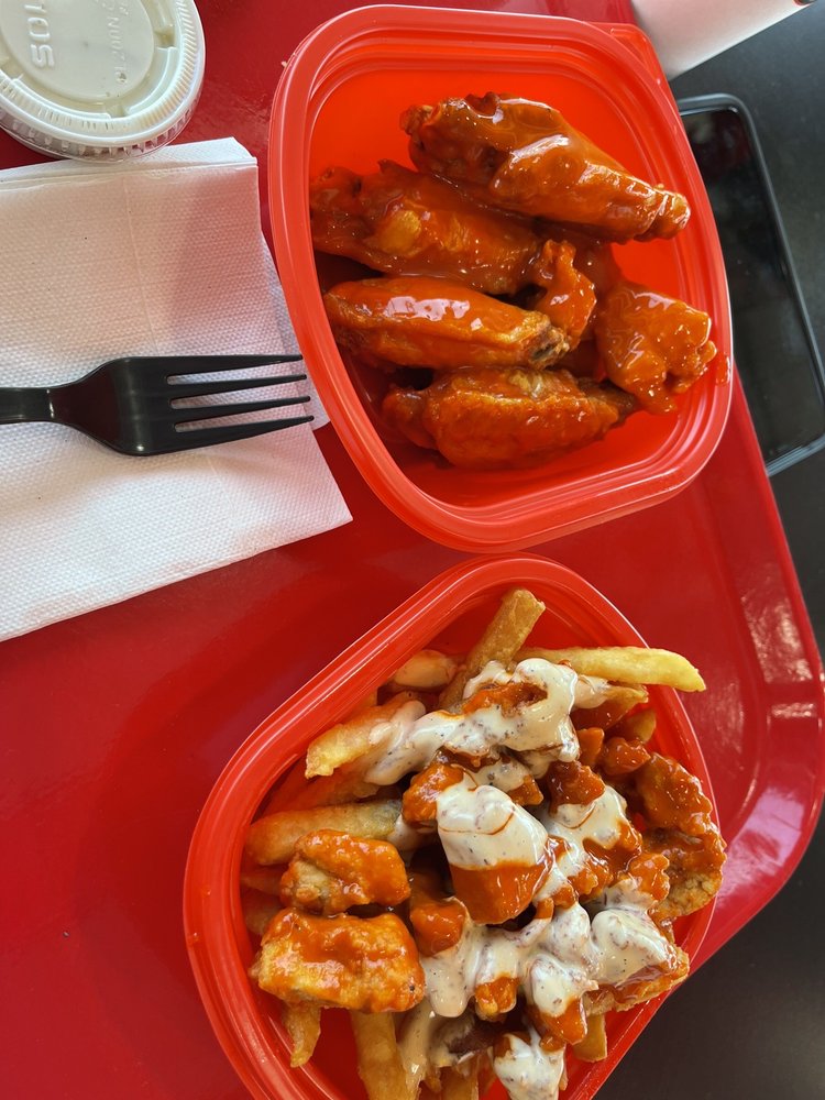 THE BUFFALO SPOT - Updated March 2025 - 130 Photos & 139 Reviews - 1831 ...