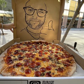 DANNY BOY’S FAMOUS ORIGINAL PIZZERIA - Updated November 2024 - 382 ...