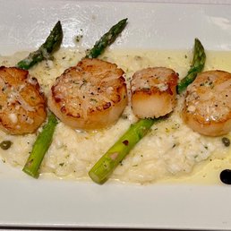 REMLIK’S GRILLE & OYSTER BAR - Updated February 2025 - 245 Photos & 250 ...