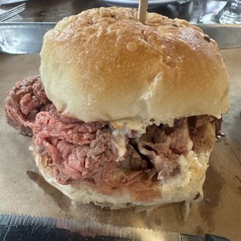 CROOKED CATTLE - Updated April 2025 - 32 Photos & 12 Reviews - 290 W ...