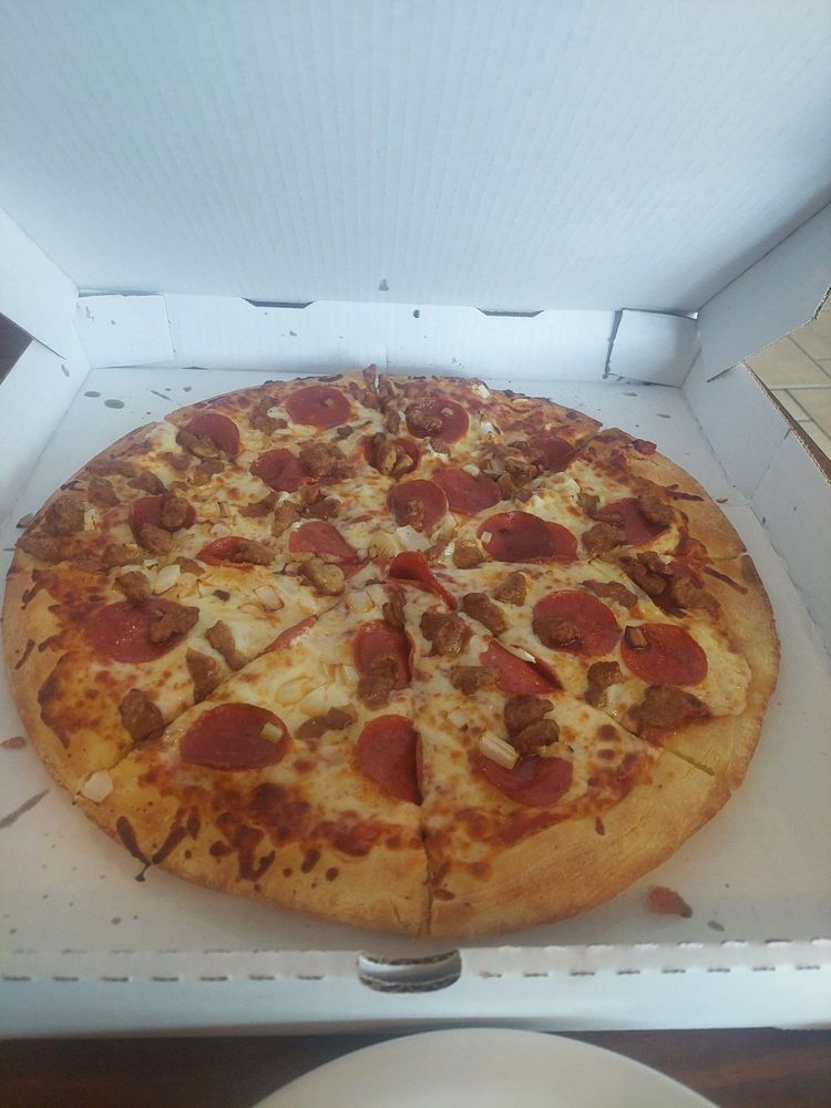 CAVONI’S RESTAURANT - Updated December 2025 - 103 S. Lincoln St., Three ...