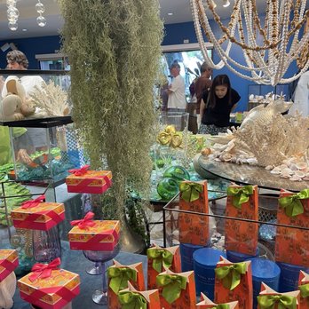 BIG ISLAND CANDIES - Updated January 2025 - 1228 Photos & 650 Reviews ...