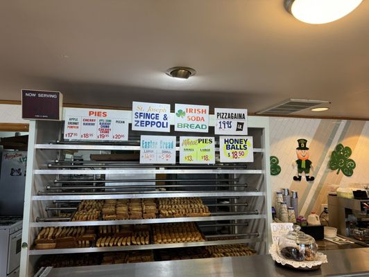 LYNDHURST PASTRY SHOP - Updated March 2026 - 667 Photos & 226 Reviews ...