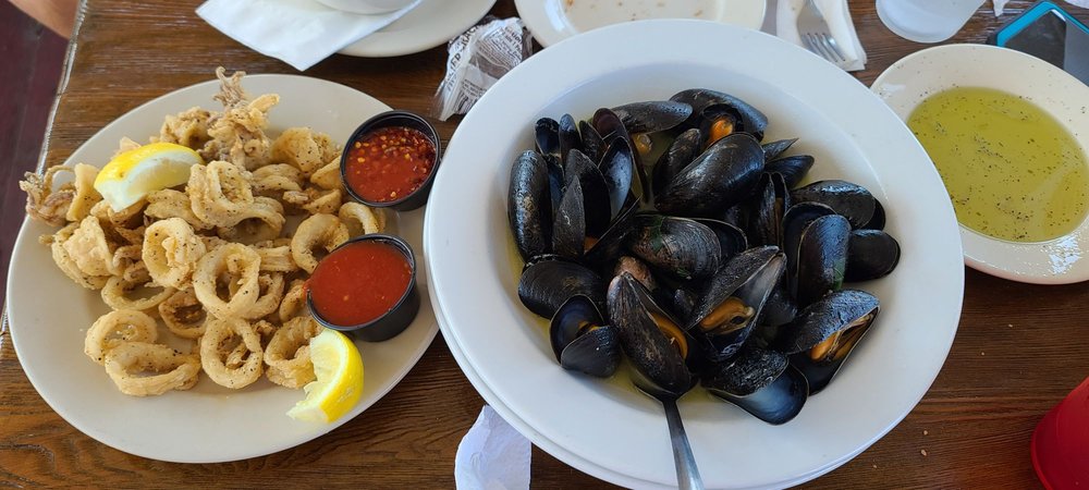 CLEMENTE’S MARYLAND CRABHOUSE - 635 Photos & 451 Reviews - 3939 Emmons ...