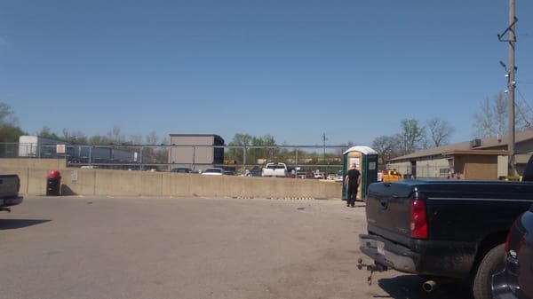 PIC A PART - Updated May 2026 - 13 Photos - 940 W 16th St, Indianapolis ...