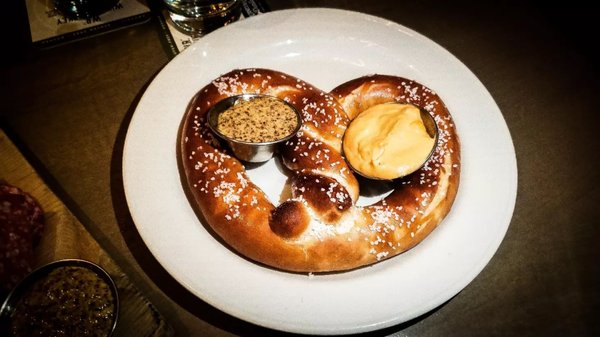 STAYMAKER AT JOURNEYMAN DISTILLERY | 373 Photos & 217 Reviews | 109 ...