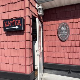 CORNER STABLE - COCKEYSVILLE - Updated December 2025 - 217 Photos & 470 ...