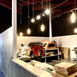 SQUARE PEG PIZZERIA - Updated September 2025 - 531 Photos & 240 Reviews ...