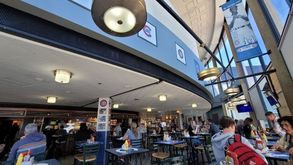 CUBS BAR & GRILL - Updated December 2025 - 344 Photos & 401 Reviews ...