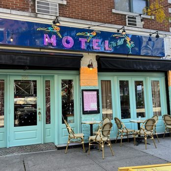 MOTEL NO TELL - Updated November 2024 - 89 Photos & 42 Reviews - 210 ...