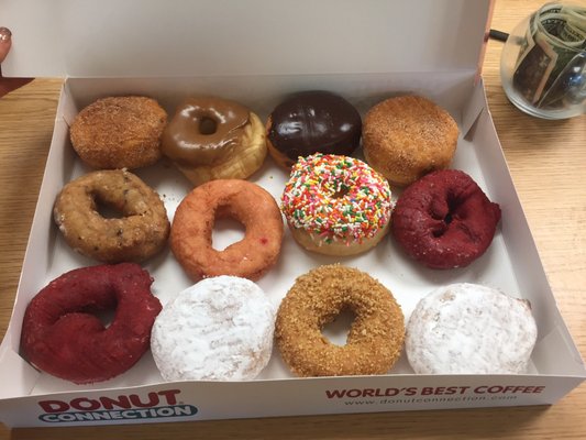 DONUT CONNECTION - Updated March 2025 - 21 Photos & 58 Reviews - 5205 ...