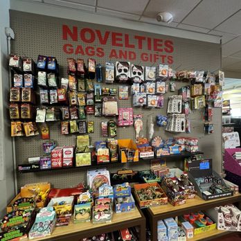 SWEETS AND GEEKS - Updated November 2025 - 109 Photos & 43 Reviews ...