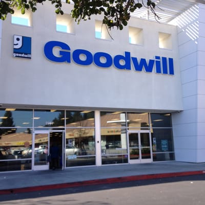 GOODWILL REDWOOD EMPIRE - Updated August 2025 - 48 Photos & 47 Reviews ...