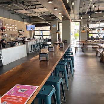 LONGTABLE BEER CAFE - Updated January 2026 - 208 Photos & 152 Reviews ...