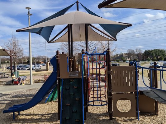 ARCHGATE PARK - Updated July 2025 - 16 Photos - 6700 Archgate Dr, Plano ...