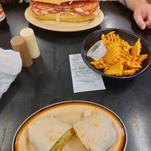 LIGHTHOUSE POINT GROCERY - Updated January 2026 - 13 Photos & 29 ...