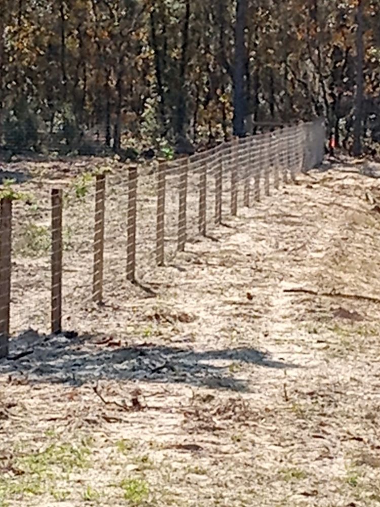 T&T FENCING - Updated May 2024 - 12 Photos - Lake Panasoffkee, Florida ...