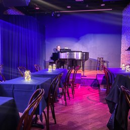 BLUE STRAWBERRY - Updated July 2025 - 58 Photos & 54 Reviews - 364 N ...