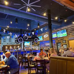 FORD’S GARAGE NOVI - Updated November 2025 - 571 Photos & 296 Reviews ...