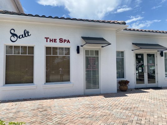 SALT THE SPA - Updated August 2025 - 20 Photos & 25 Reviews - 3975 ...