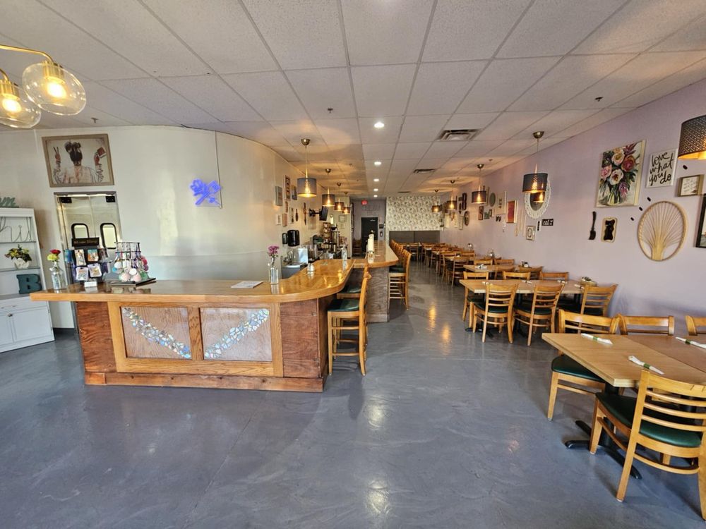 Bits of both, Mesa | Roadtrippers