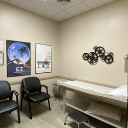 OCALA FAMILY MEDICAL CENTER - 29 Photos & 33 Reviews - 2230 SW 19th ...