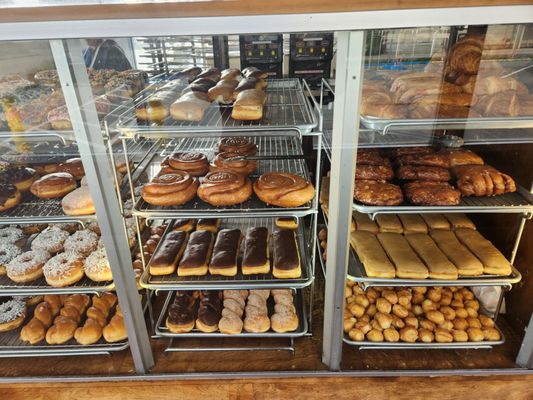 MS DONUTS & ICE CREAM - Updated September 2025 - 40 Photos & 27 Reviews ...