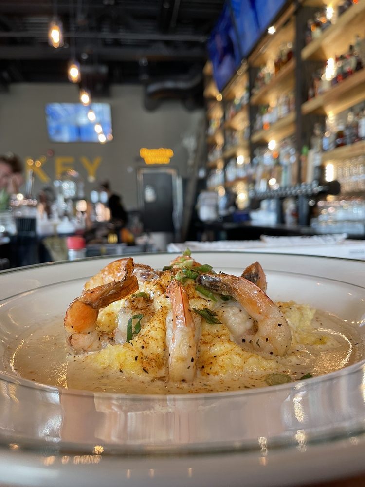 MAGNOLIA TAVERN - 114 Photos & 156 Reviews - 8611 NE Ward Rd, Vancouver ...