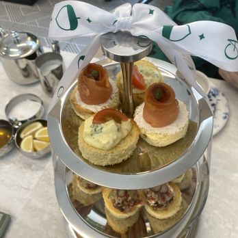 THE GILDED ACORN - Updated September 2025 - 50 Photos & 28 Reviews ...