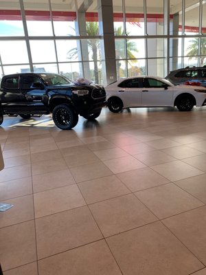 SUN TOYOTA - Updated December 2024 - 67 Photos & 352 Reviews - 3001 US ...