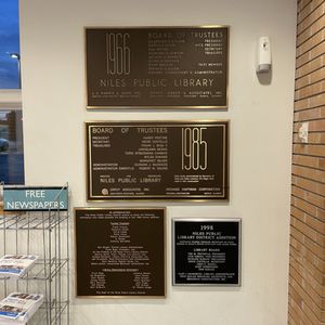 MORTON GROVE PUBLIC LIBRARY - Updated December 2025 - 42 Photos & 16 ...