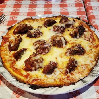 MAMA GUZZARDI’S ITALIAN RESTAURANT - Updated January 2025 - 64 Photos ...