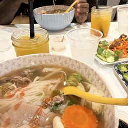 SIP PHO - Updated December 2025 - 832 Photos & 480 Reviews - 512 W 29th ...
