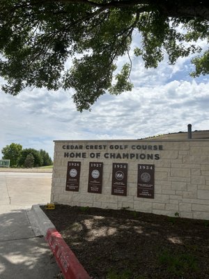 CEDAR CREST GOLF COURSE - Updated July 2024 - 41 Photos & 40 Reviews ...