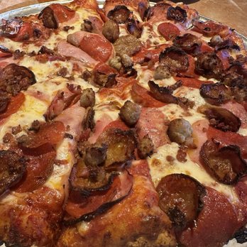 TOPPERS PIZZA PLACE - Updated July 2024 - 368 Photos & 657 Reviews ...