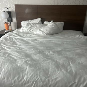 EVERHOME SUITES - Updated January 2026 - 21 Photos & 10 Reviews - 27165 ...