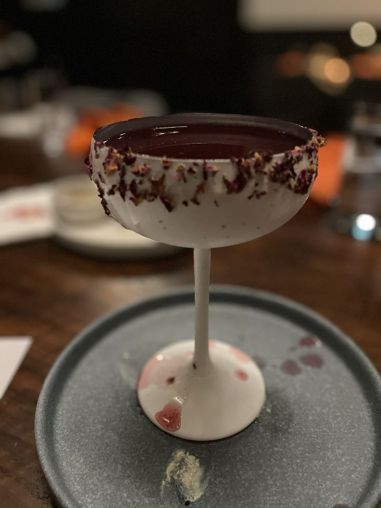 Signature Bar, Chicago | Roadtrippers