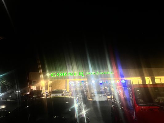 THE CORNER PUB & GRILL - Updated October 2025 - 22 Photos & 71 Reviews ...